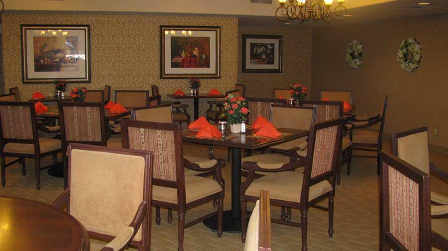 Silver Creek Assisted Living Bullhead Senior Living Community Assisted Living In Bullhead City