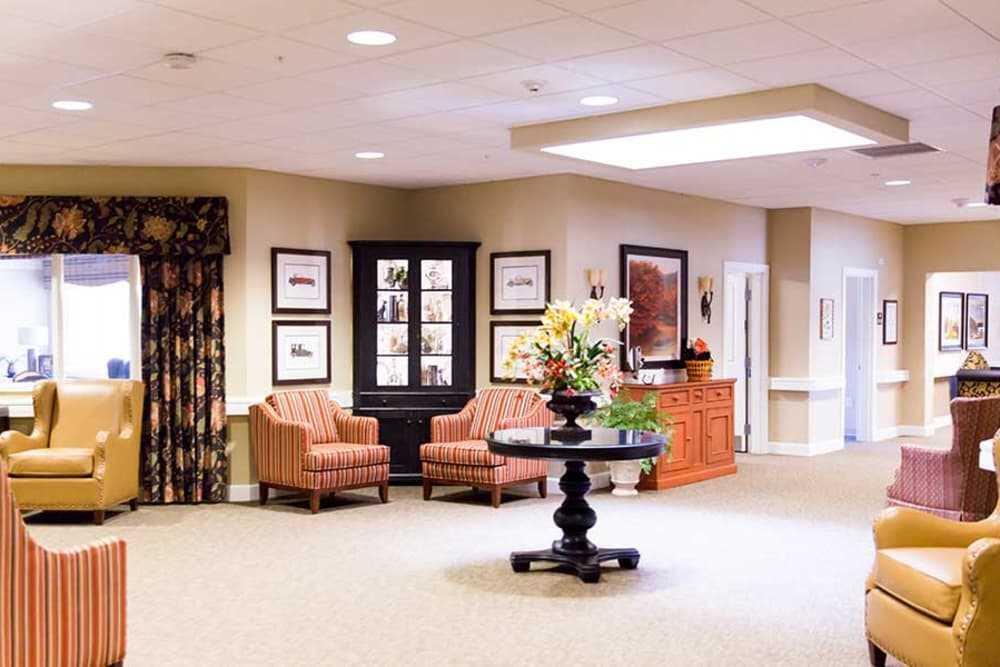Juniper Glen Alzheimer's Special Care Center | Senior Living Community ...