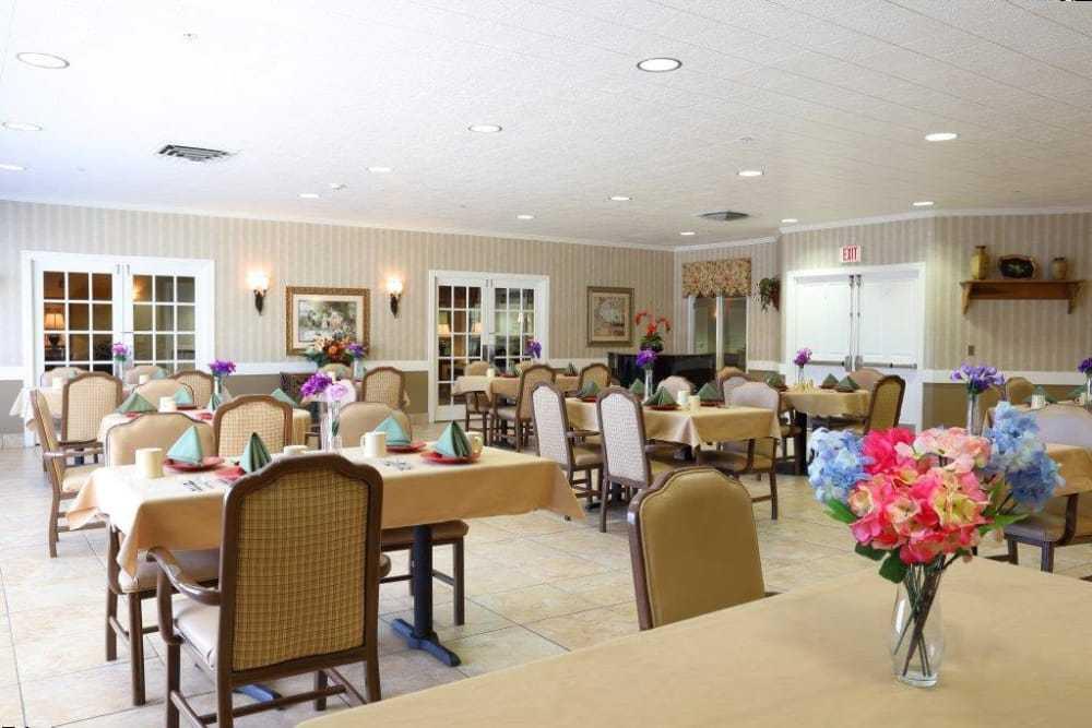 Mill Creek Alzheimer's Special Care Center | Senior Living Community ...
